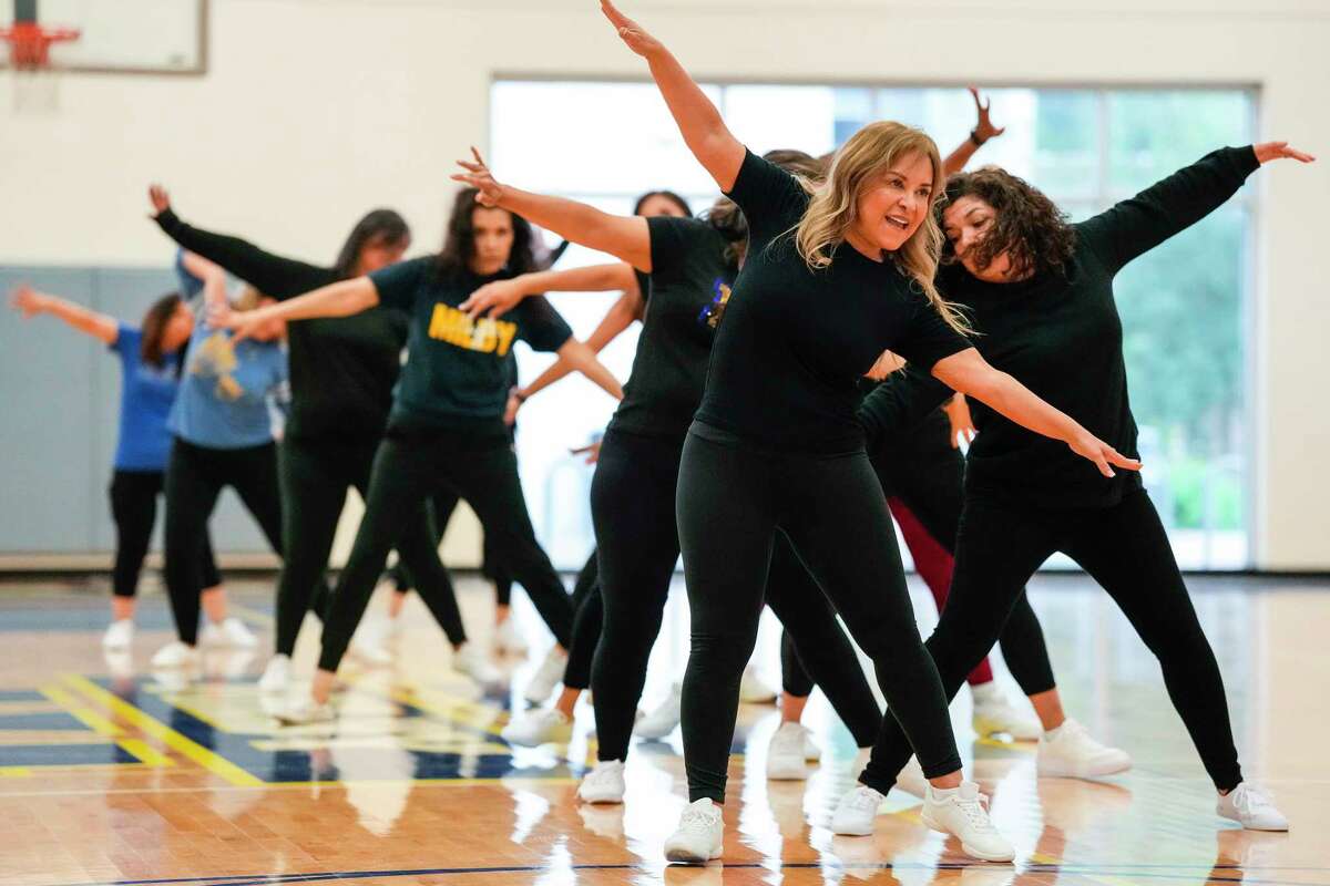 Sewing: Milby students, alumni carry on legacy of Cadettes drill team