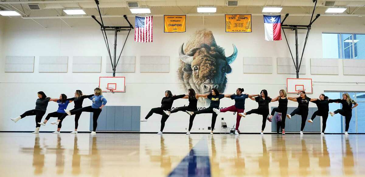 Sewing: Milby students, alumni carry on legacy of Cadettes drill team