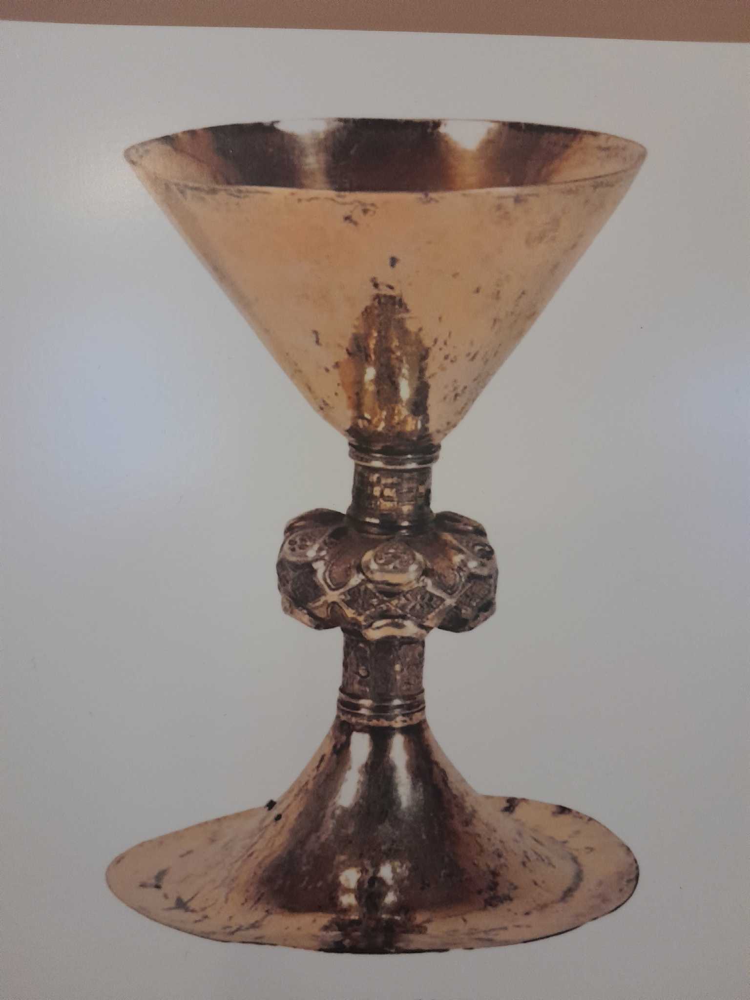 Irish American Heritage Museum displays Irish chalice in Albany