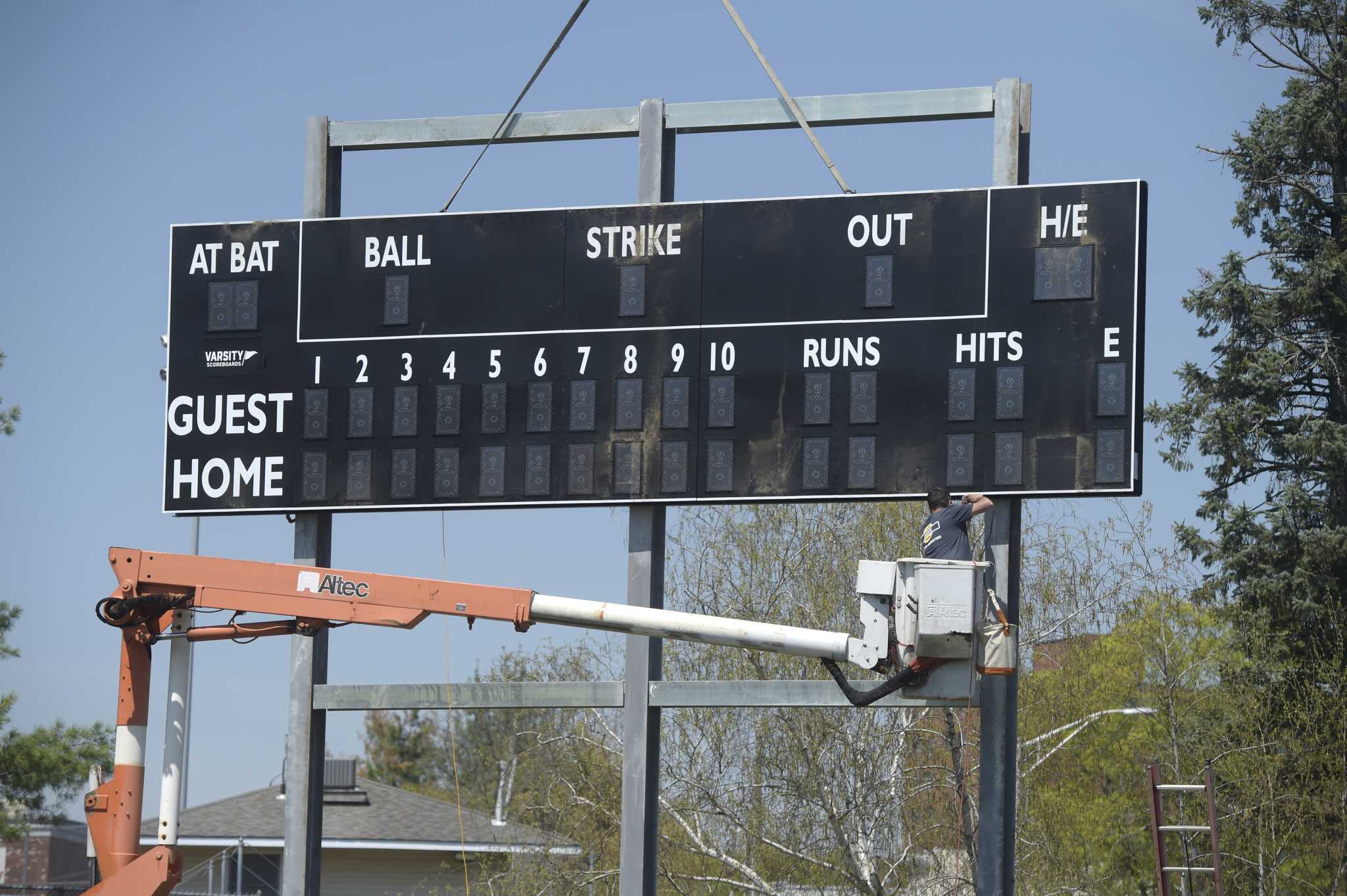 Danbury Westerners replace 50-year-old scoreboard at Rogers Park