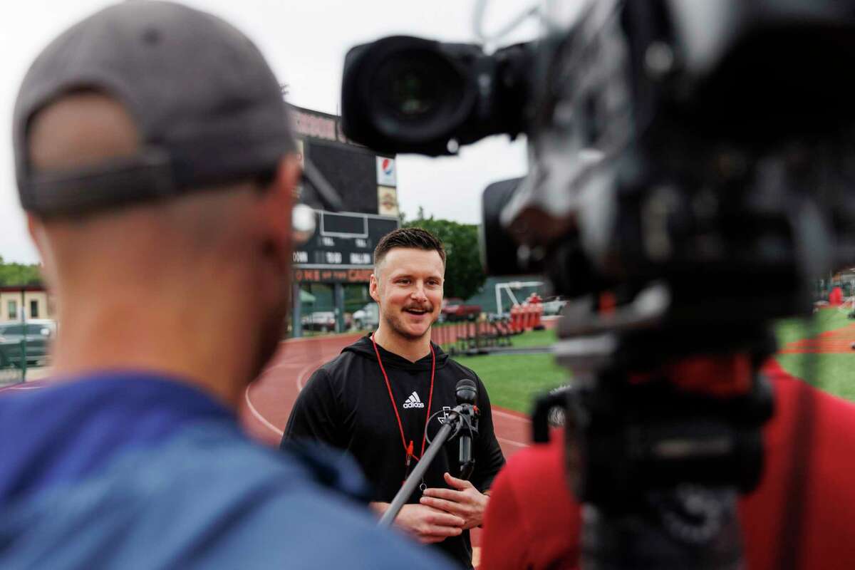 Former Texas A&M QB Zach Calzada takes reins of UIW offense