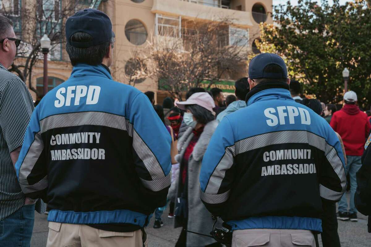 S.F., after delays, will add police ambassadors in some neighborhoods