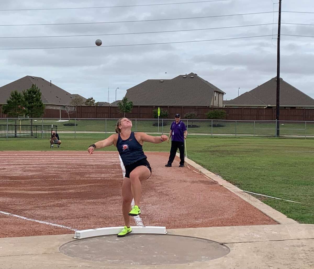 Katy girls, Ridge Point boys take area titles to regional track