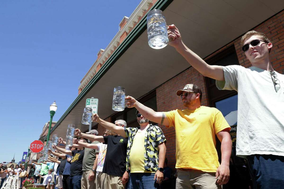 Spring Steins: Fass Brewing hosts German festival in downtown Conroe