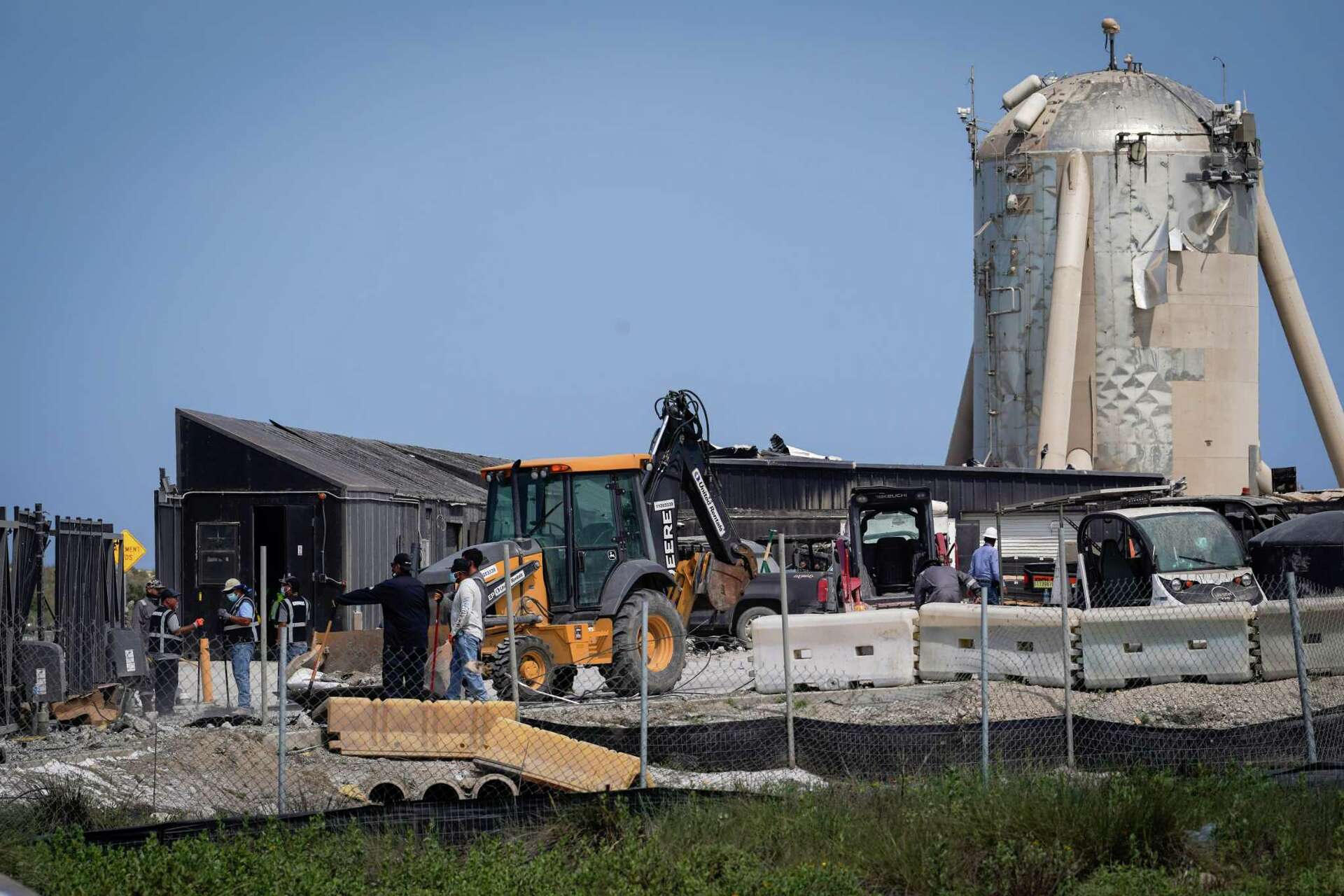 SpaceX Starship’s debris field raises questions amid FAA launch probe