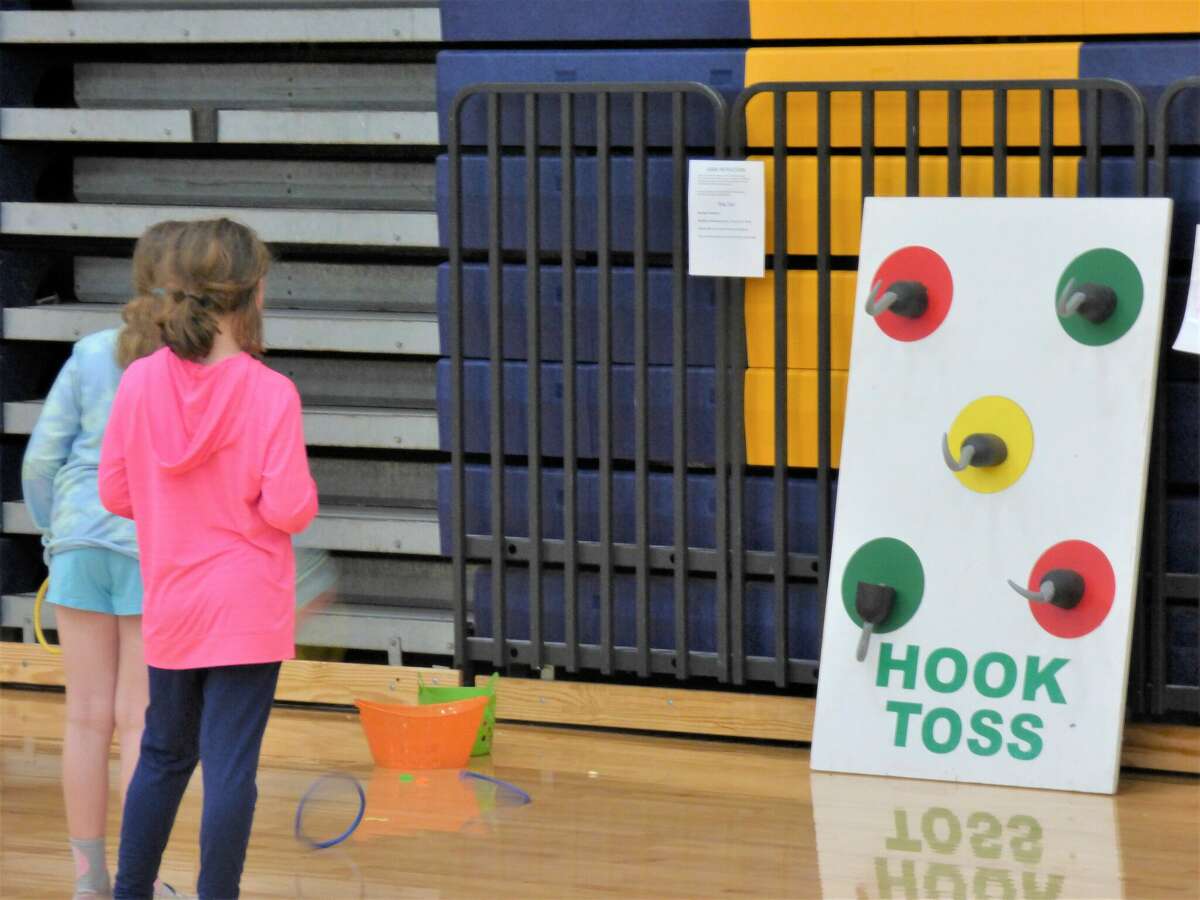 Spring carnival in Manistee brings families out for fun