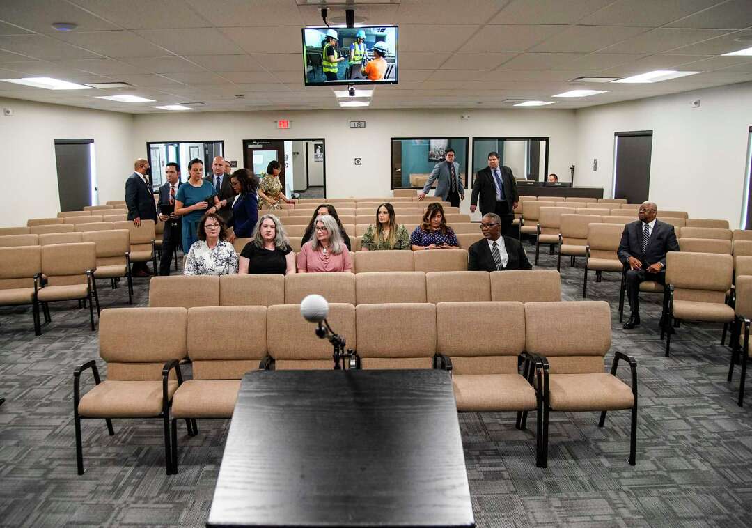 New Kingdom Hall serves 3 congregations of Jehovah's Witnesses