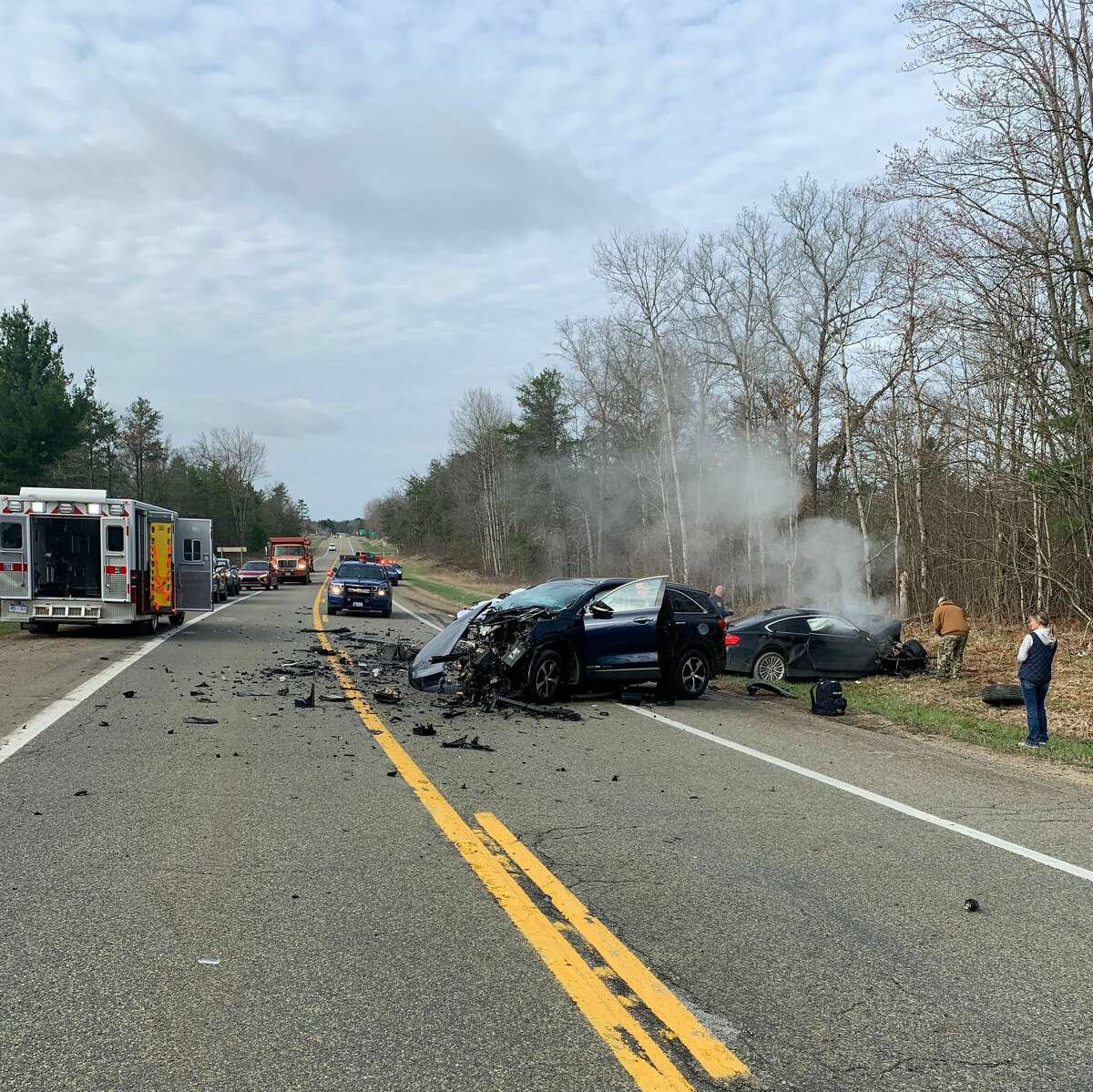 Head-on collision in northern Michigan leaves 3 dead