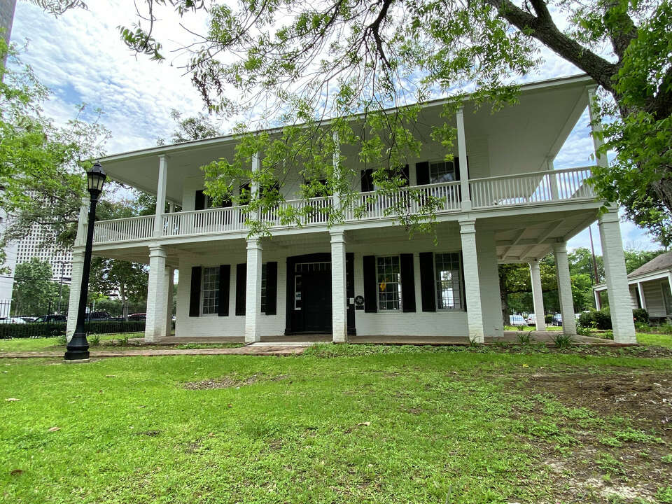 Sam Houston Park: All to know about this historic treasure