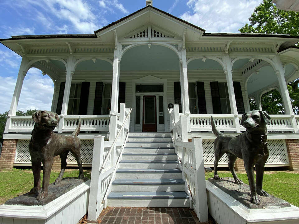 Sam Houston Park: All to know about this historic treasure