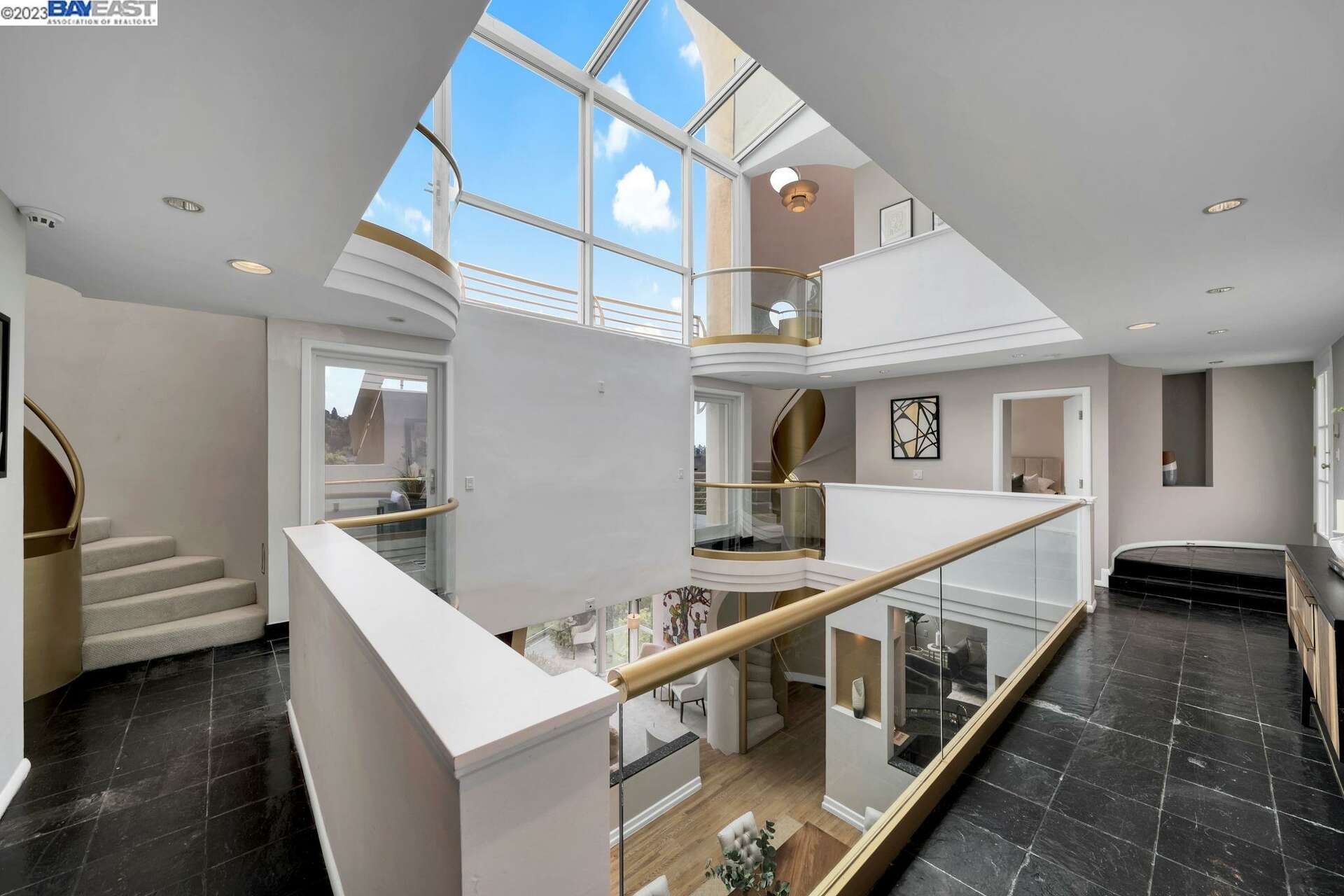 Gold-plated Bay Area mansion gets the internet's attention