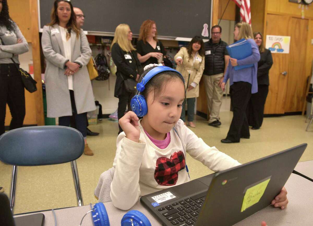 Why Stamford’s superintendent is taking Realtors on school tours