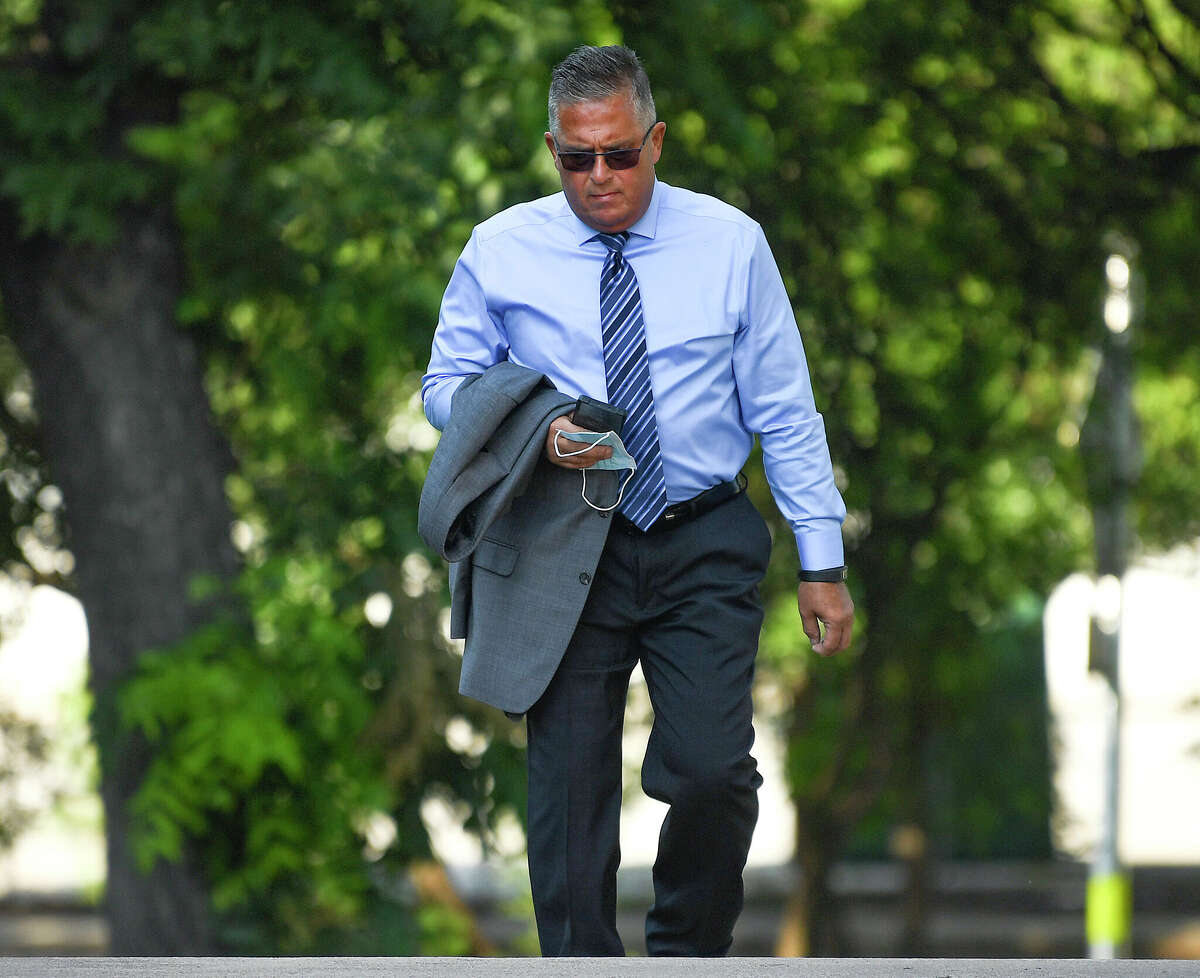 Five sentenced in massive military graft case in San Antonio