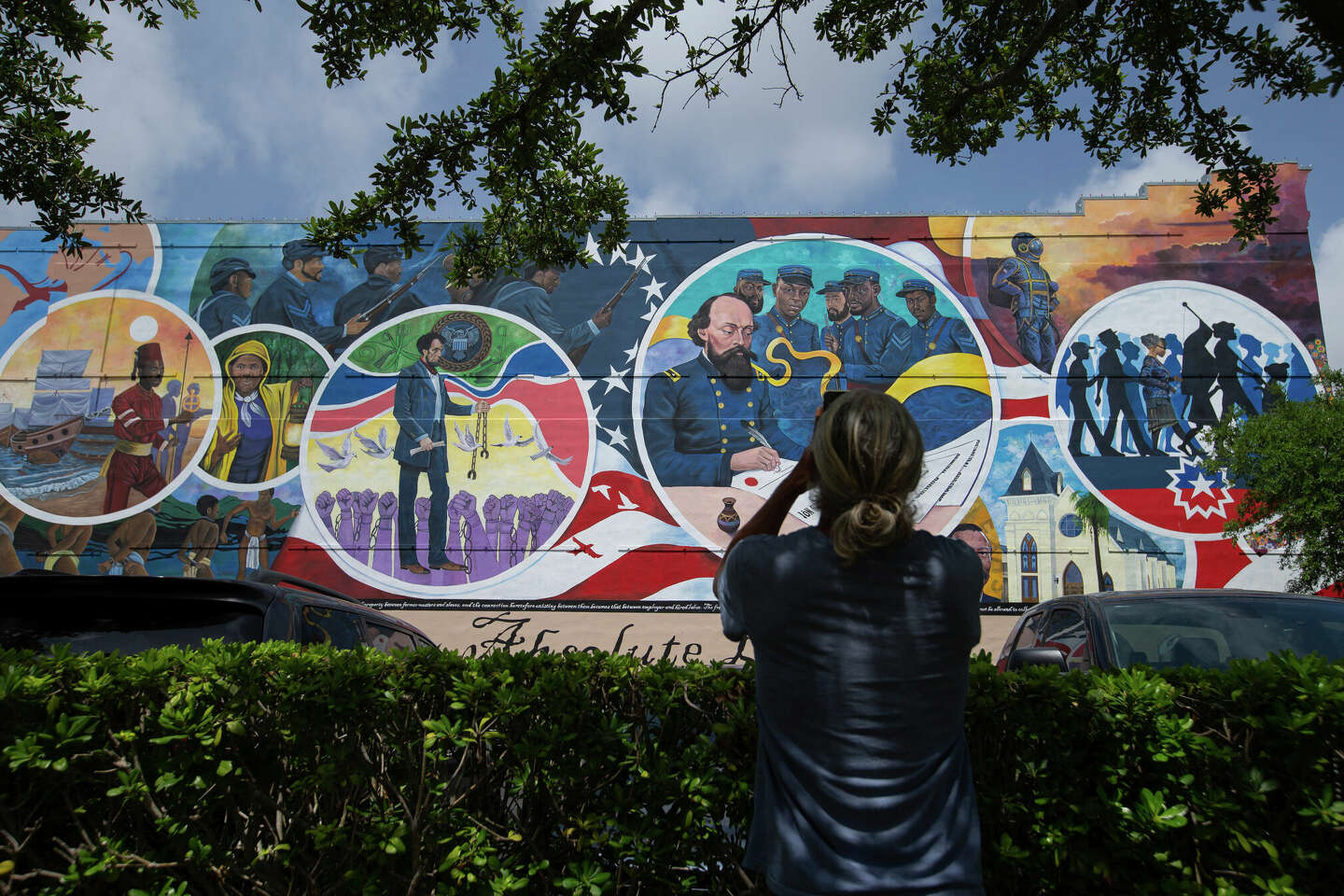 How a Houston artist is bringing Juneteenth to all of America
