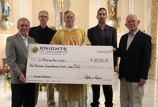 Alton Knights of Columbus donate to church restoration