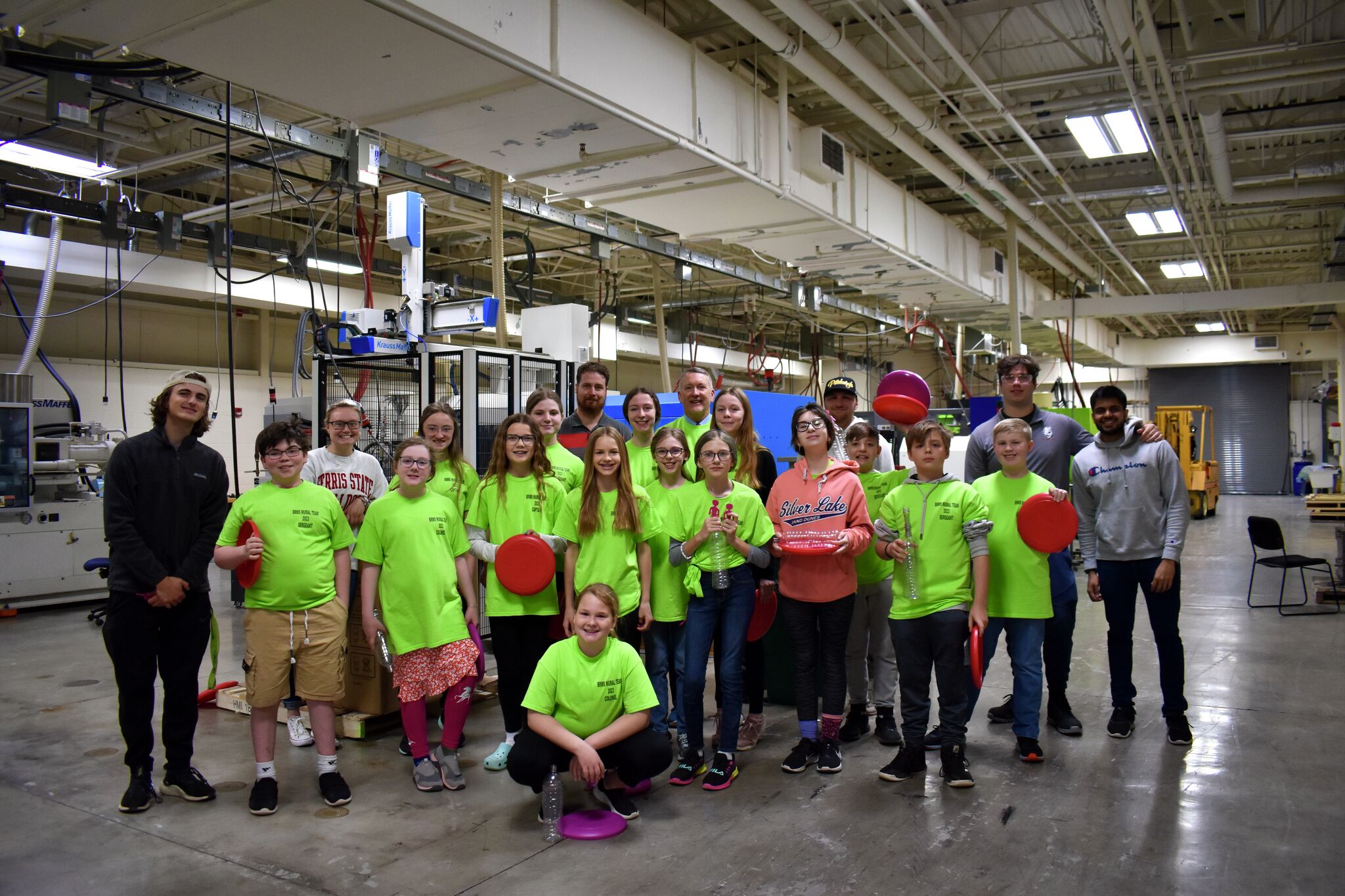 Big Rapids Middle School students visit Ferris plastics engineering