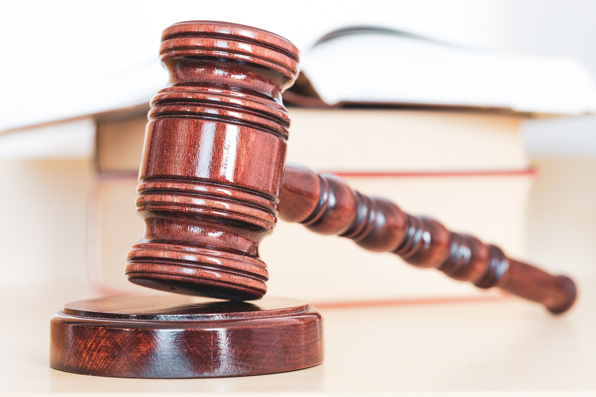 Ex Glen Carbon IL gymnastics coach faces sex charges in MO