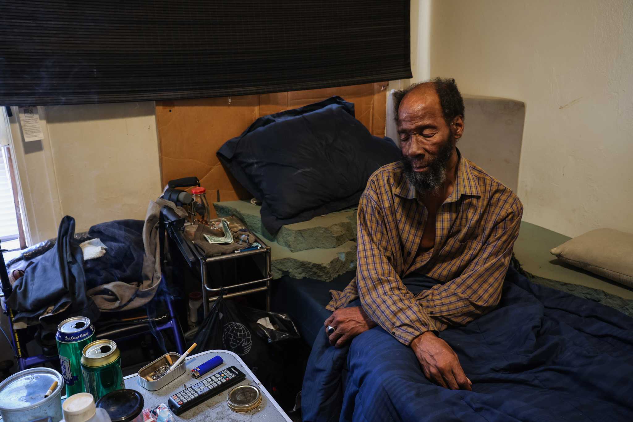 To help S.F. homeless people, fix the referral process for rooms