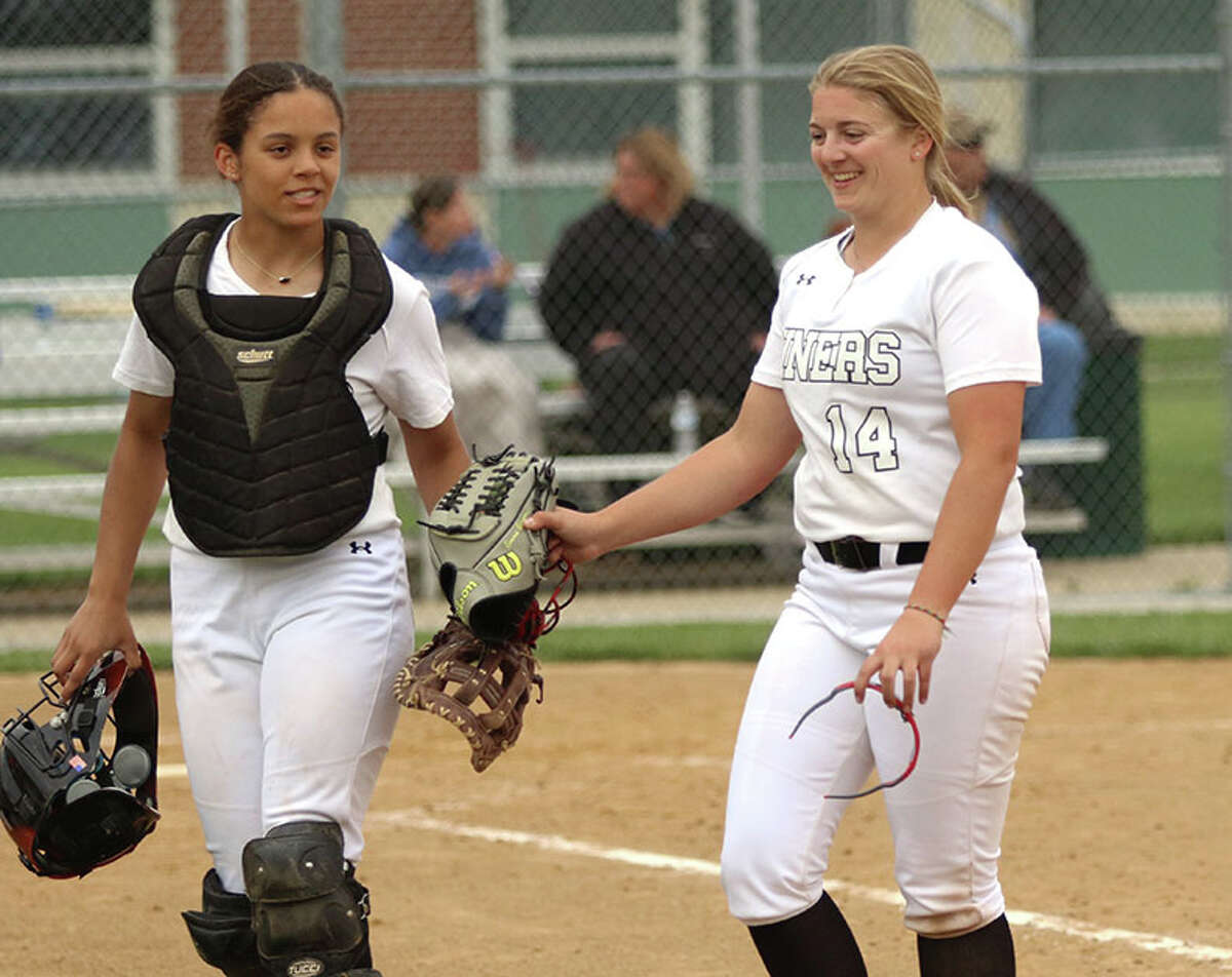 Gillespie fends off Carlinville in SCC front-runners clash