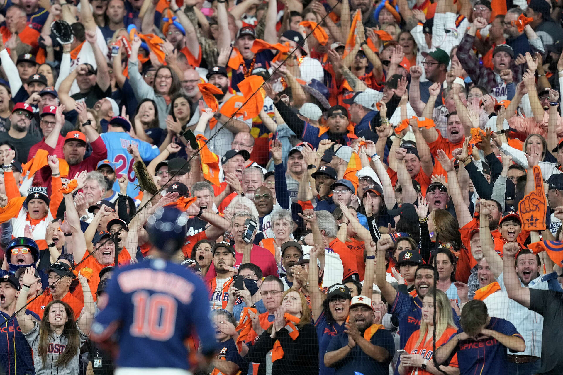 Houston Astros 'mean girls' apologize after viral TikTok video