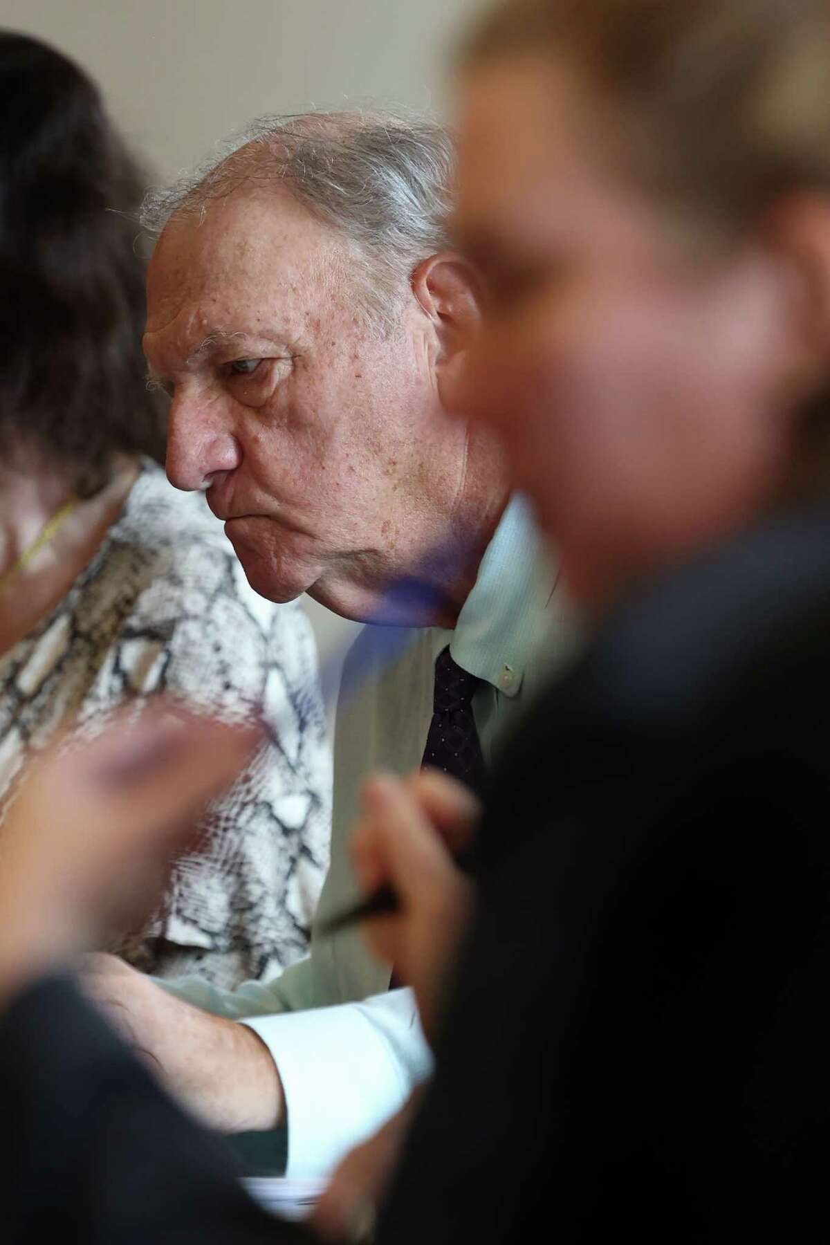 SAPD lieutenant who made lewd remark to woman officer catches break