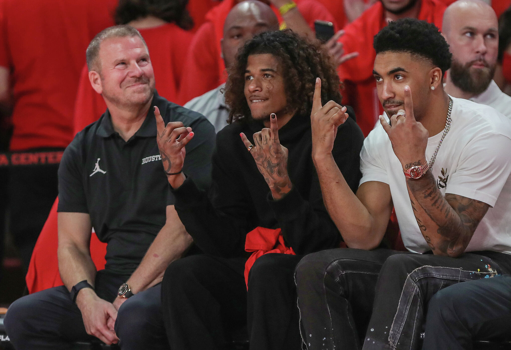 Tilman Fertitta spills news on new Rockets practice facility