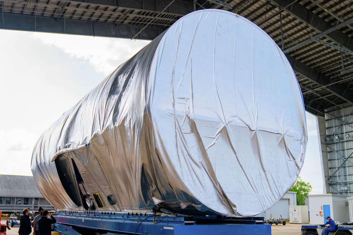 Super Guppy ships space shuttle part to Houston for new space station