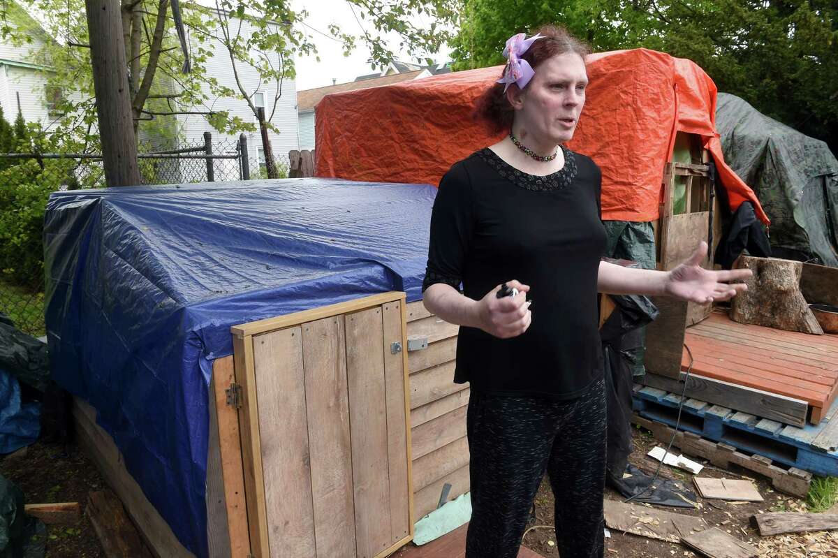 On New Haven's Rosette Street, backyard encampment grows