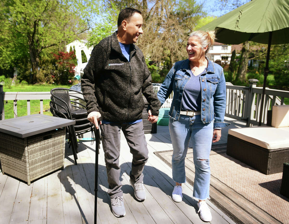 Norwalk DJ returns home after heart, liver transplant