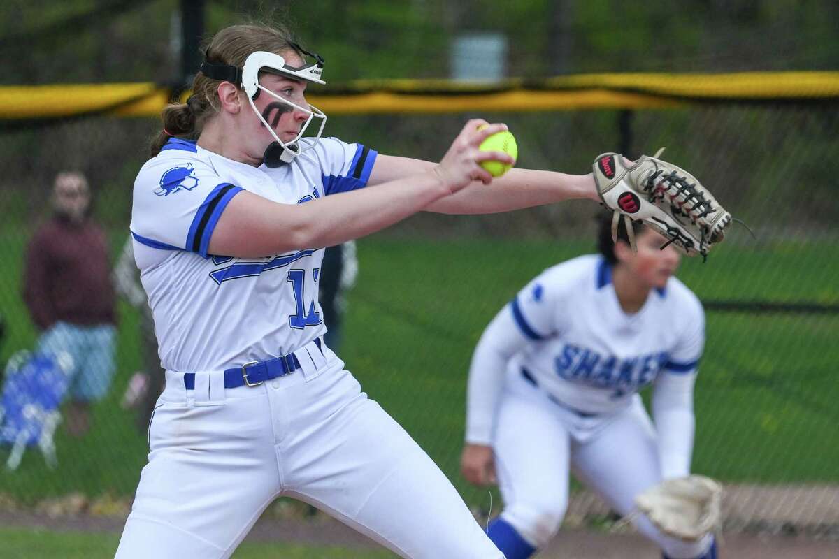 Shaker softball storms past Shenendehowa