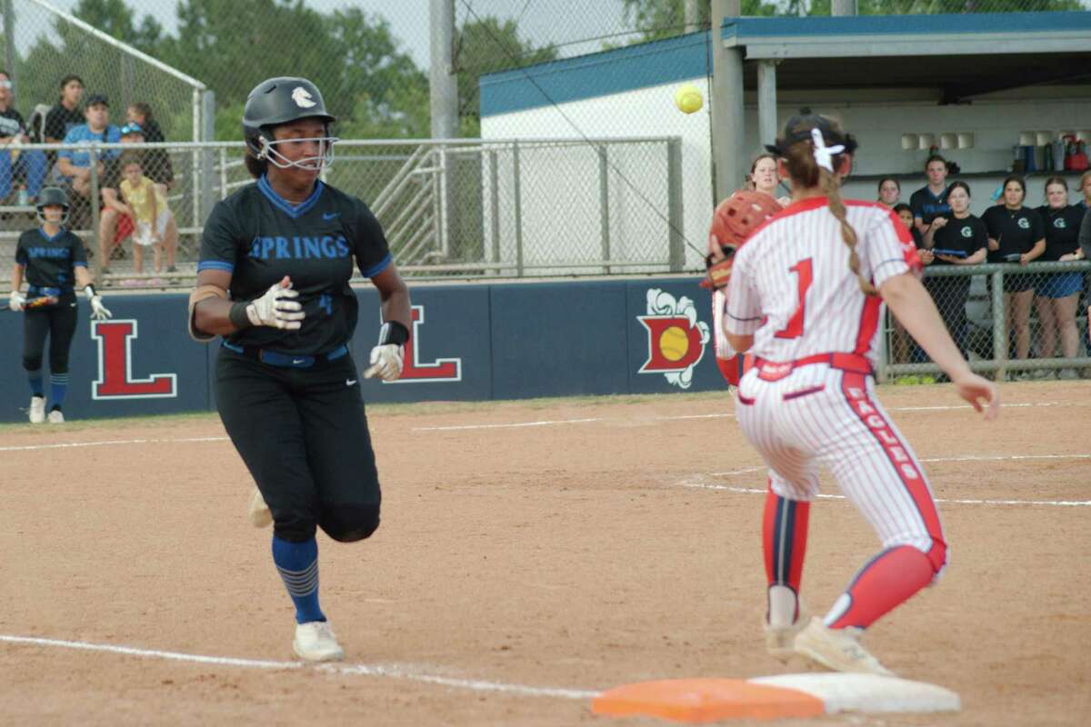 High school softball: Dawson tops Clear Springs in bidistrict opener