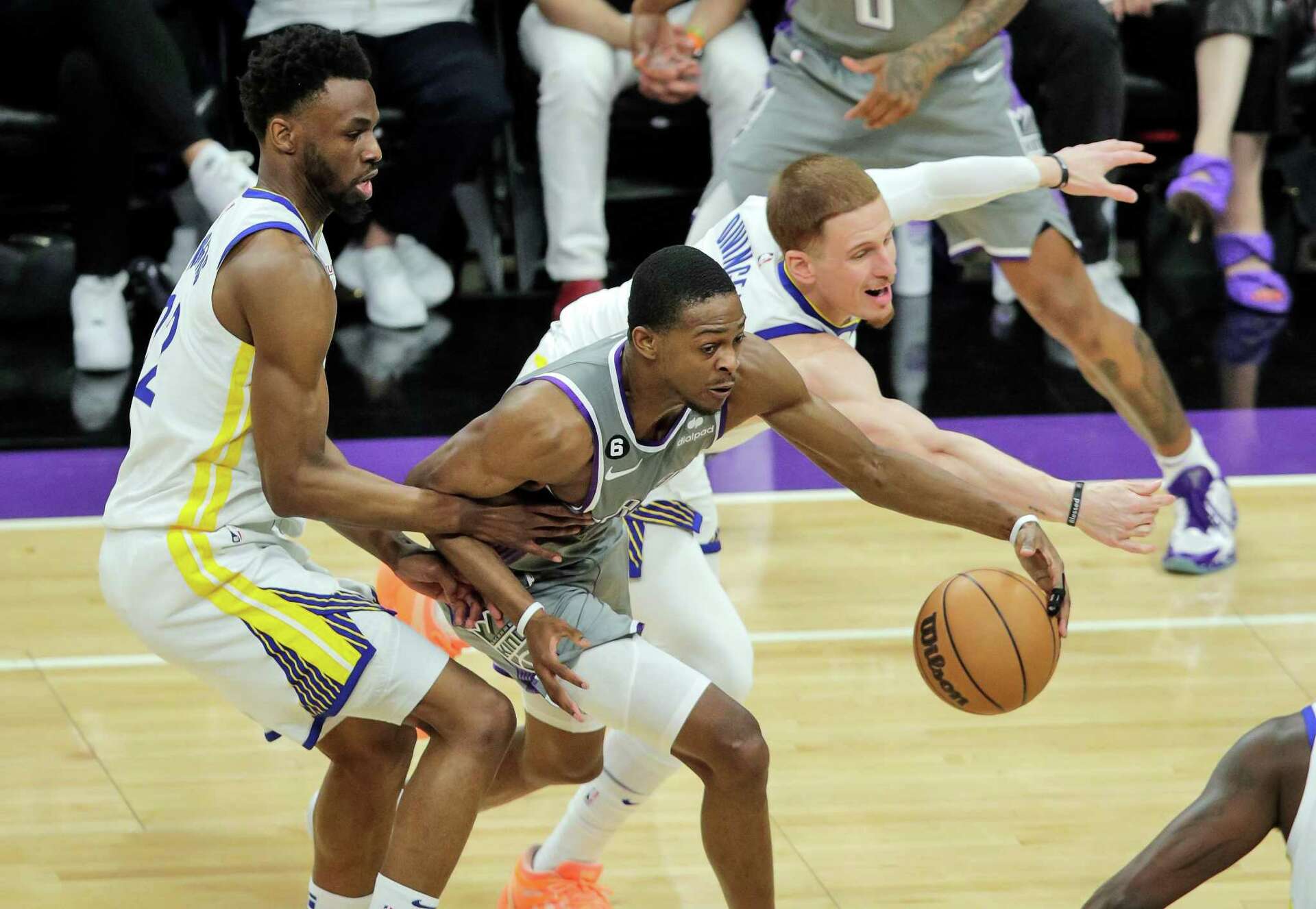 De’Aaron Fox’s broken finger had a hand in Kings’ Game 5 loss