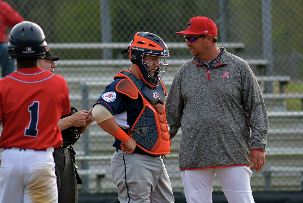 Humble ISD names two assistant athletic directors