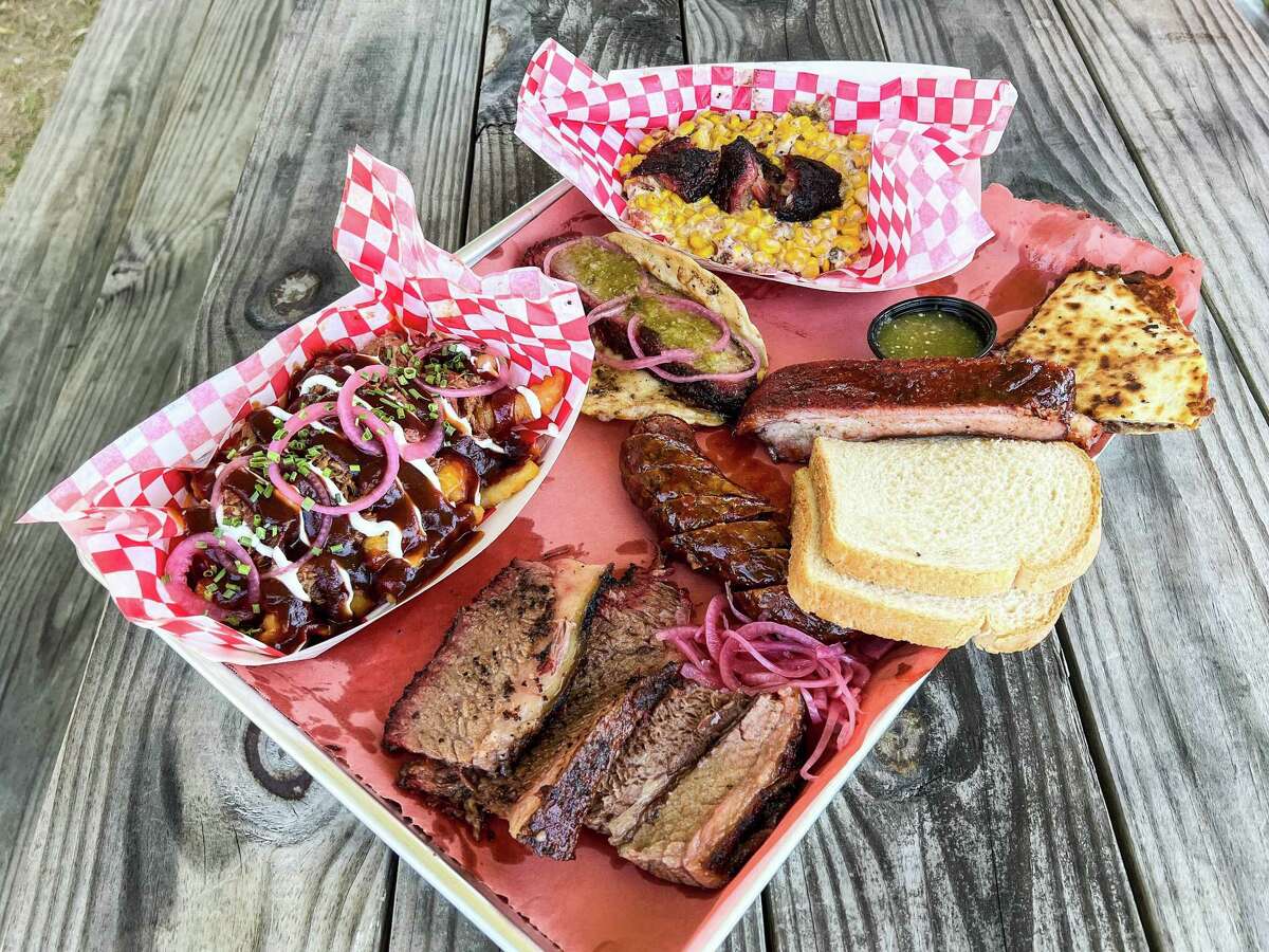 La Cruda in Crosby is leading a barbecue migration to Houston's easter