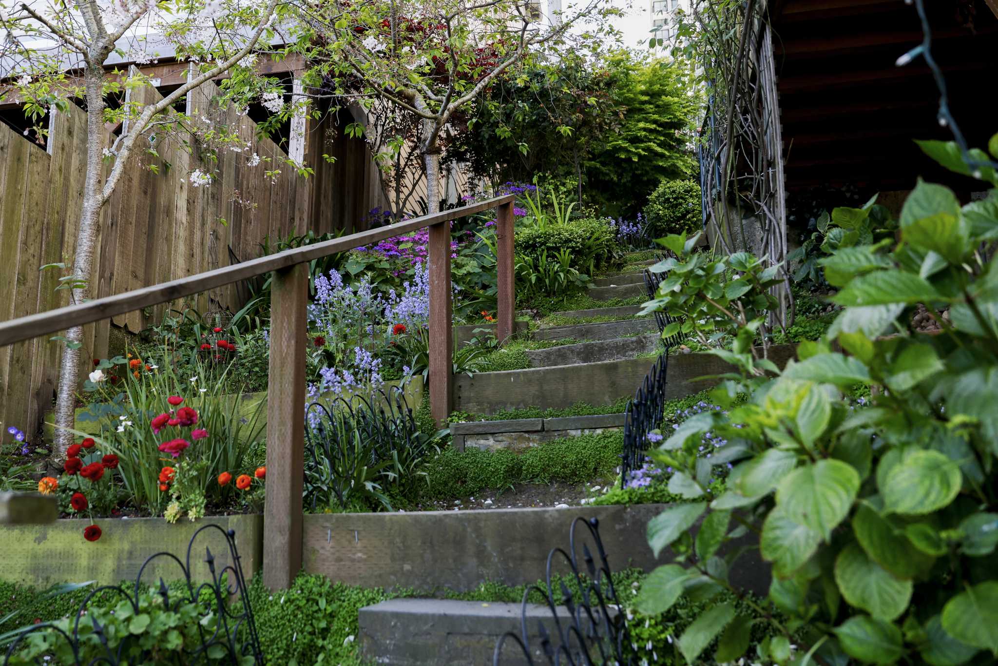 Finding the nine best hidden stairways in San Francisco