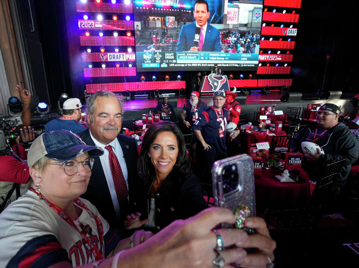 2023 NFL draft: Texans make it a memorable opening night with trade