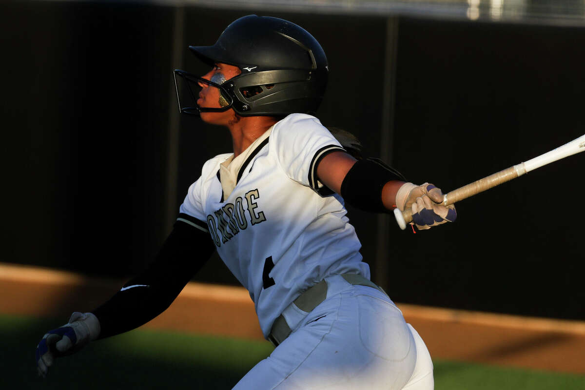 Conroe makes more history with win over Dekaney, advancement to area
