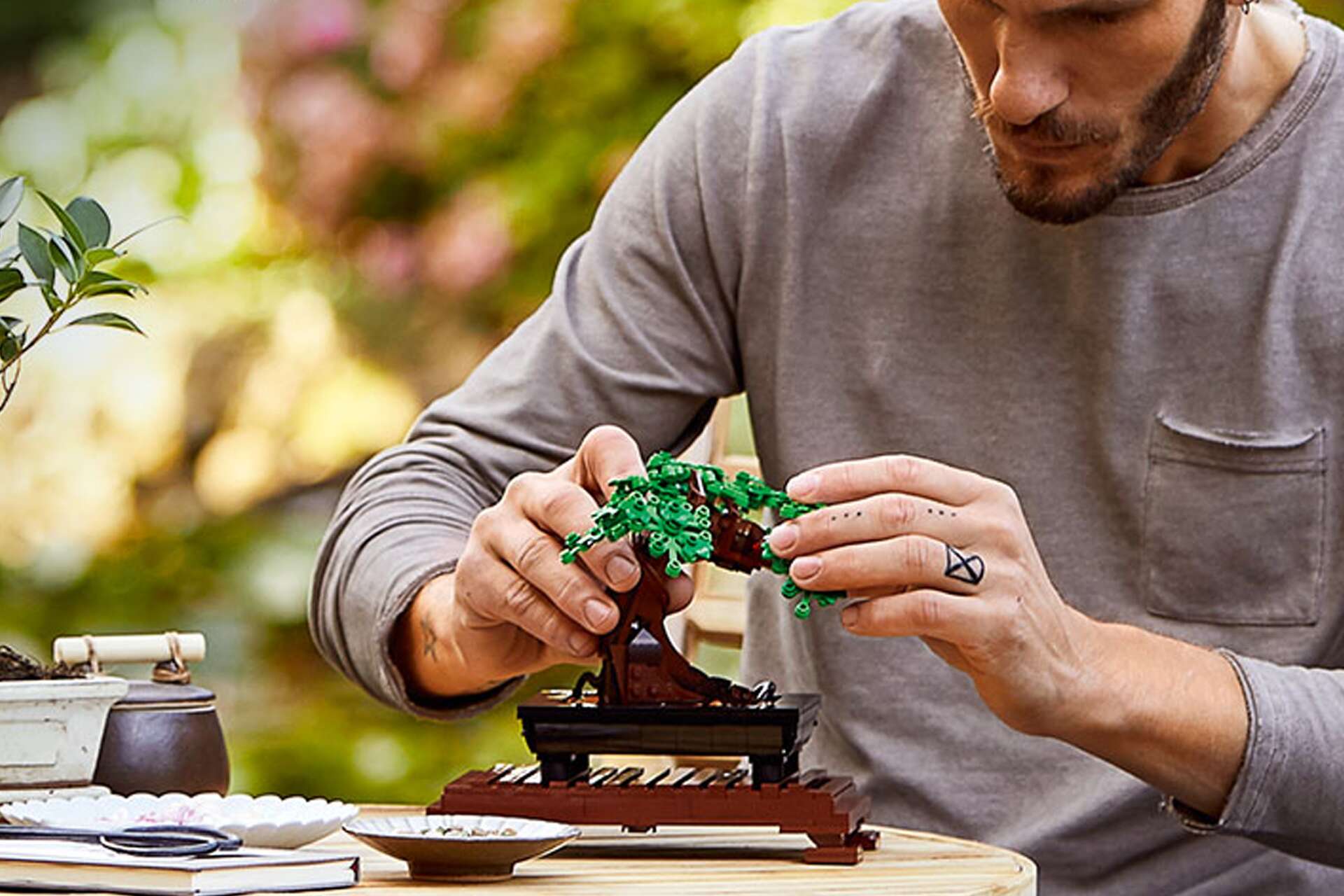 The LEGO Bonsai Tree Set is 20% off on Amazon today