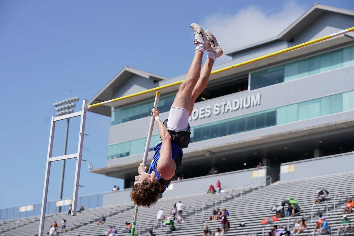 Brennan's Acevedo, East Central's Pinones enjoy big days