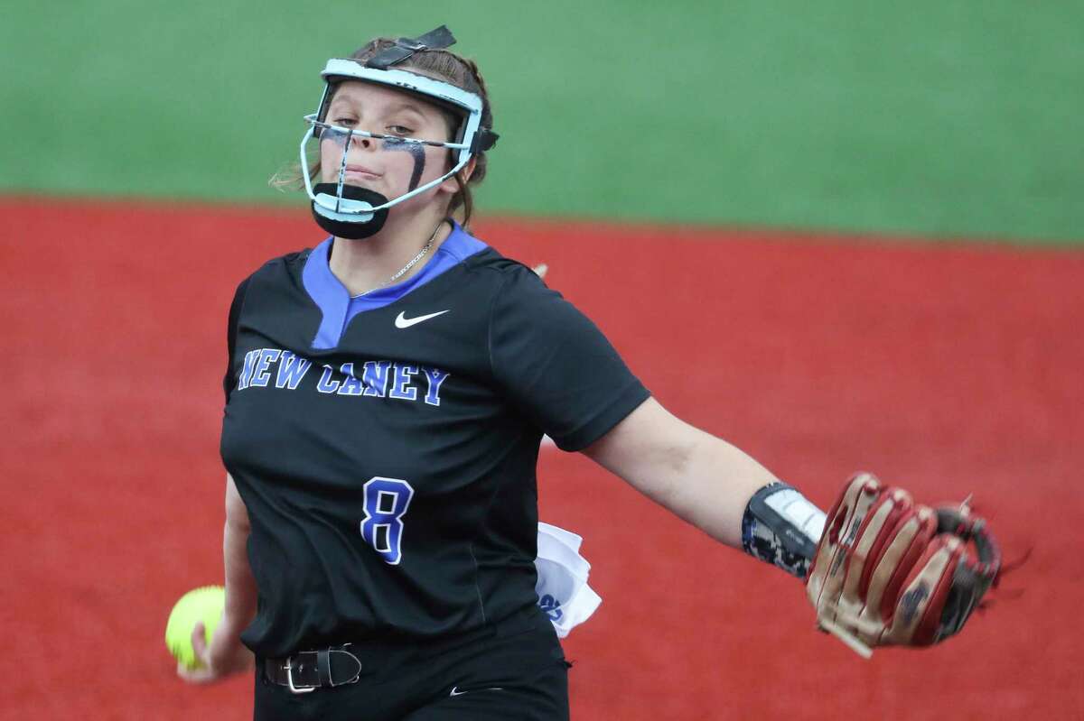 Scott, New Caney take care of business in bi-district win over Davis