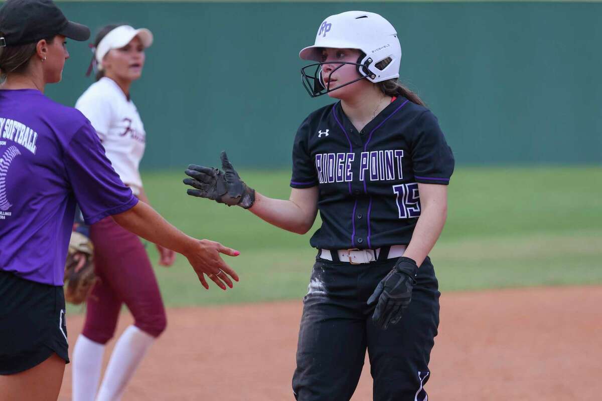 HS softball: Ridge Point completes bi-district victory after delay