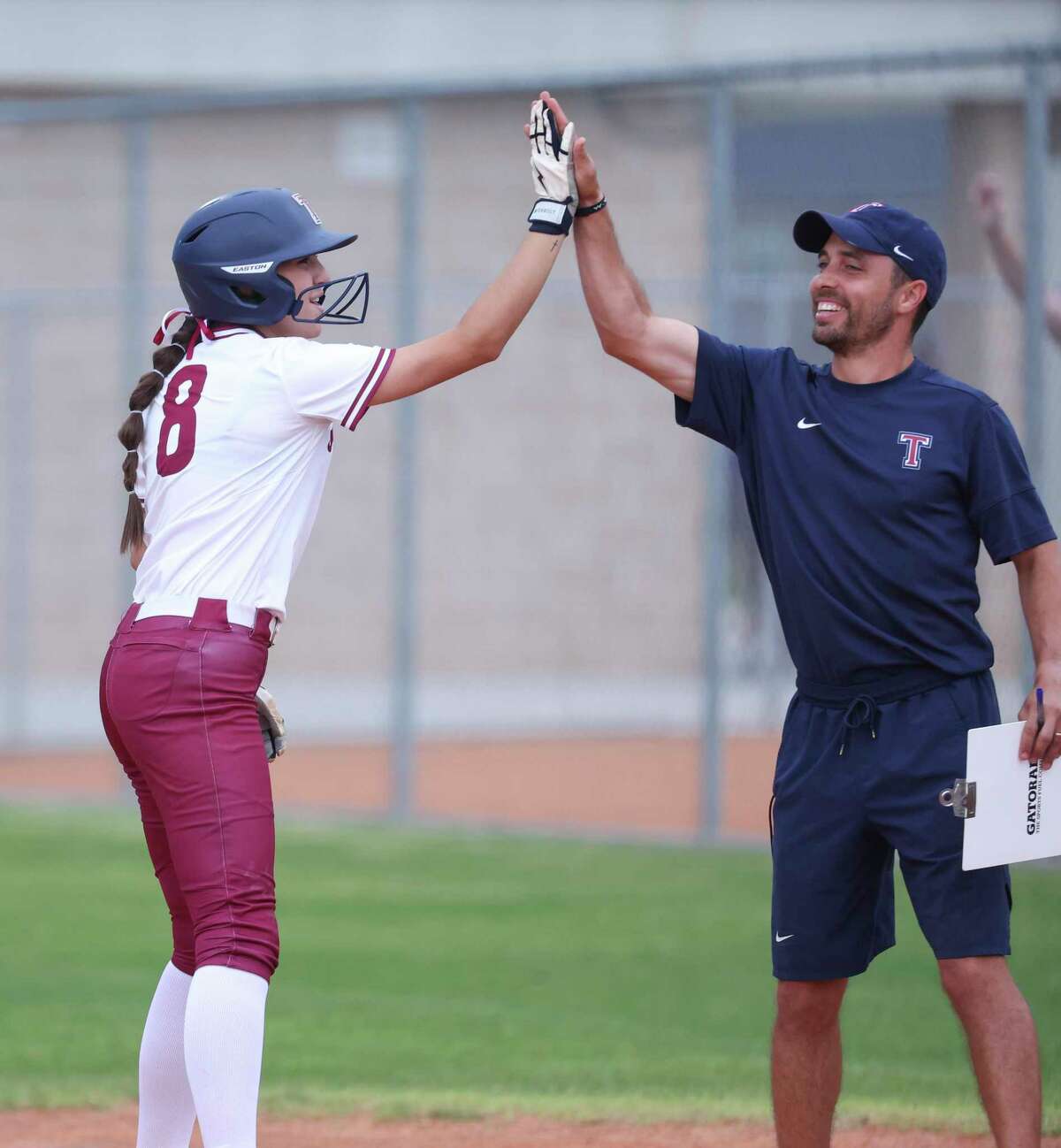 HS softball: Ridge Point completes bi-district victory after delay