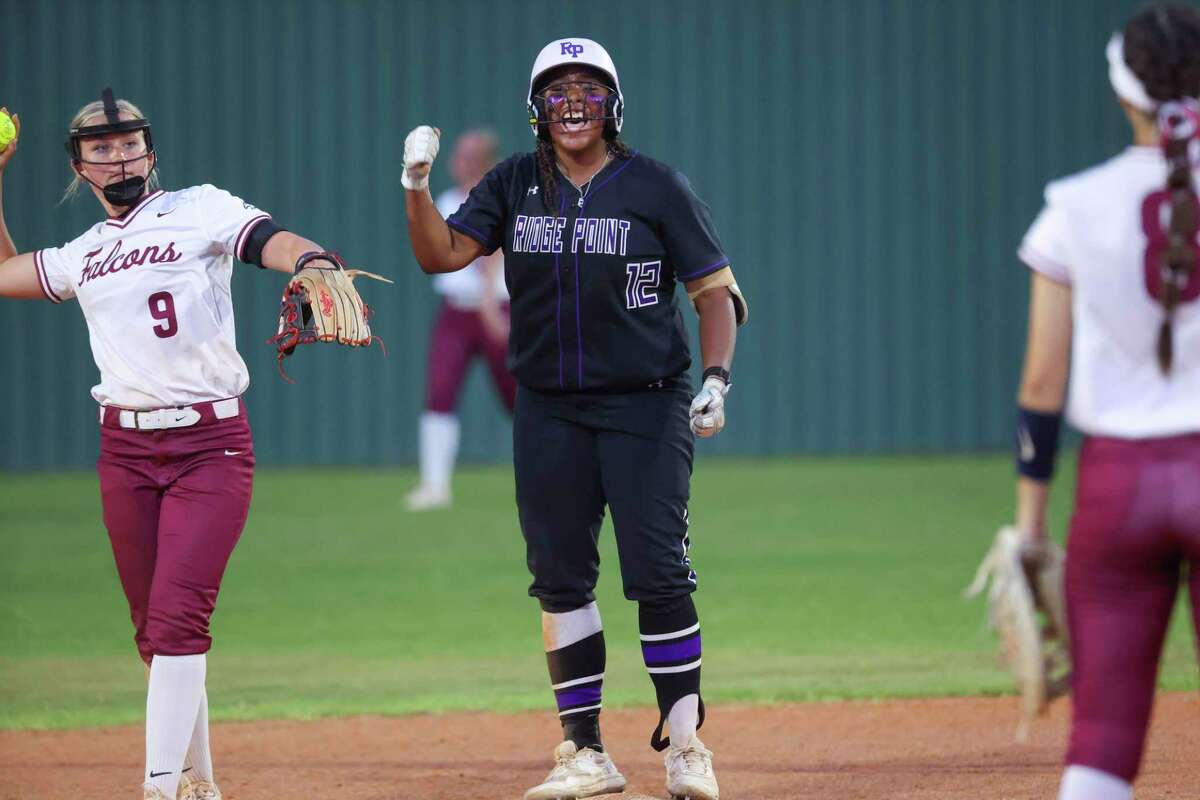 HS softball: Ridge Point completes bi-district victory after delay