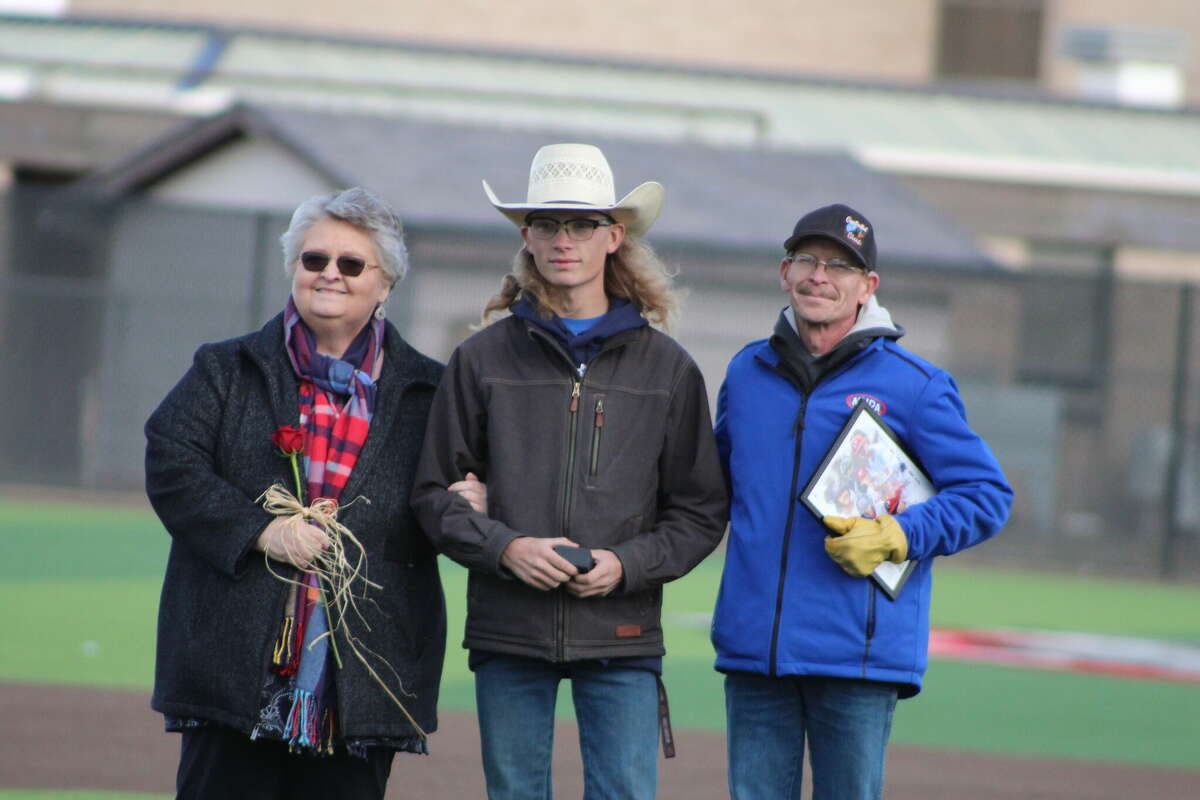 BASEBALL: Plainview baseball celebrates seniors on senior night