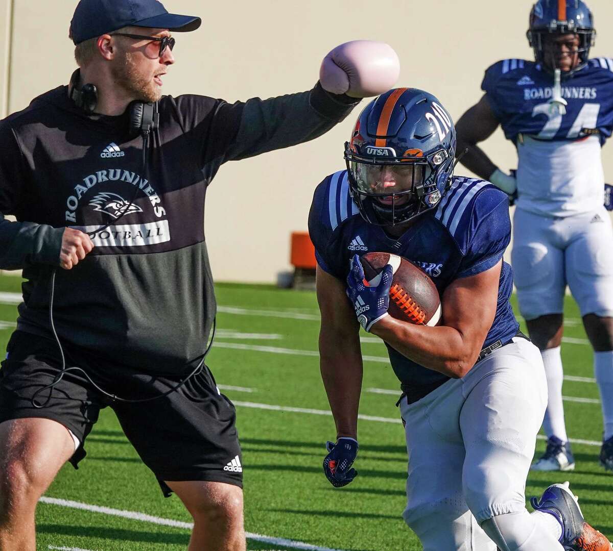UTSA football position analysis: Running backs