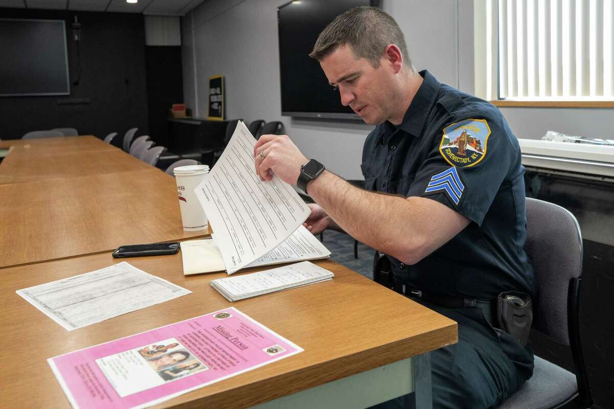 Family still seeking answers 15 years after Schenectady woman vanished