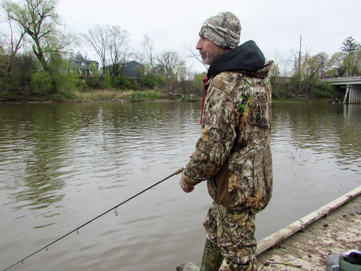 Thousands gather for Freeland Walleye Festival despite rain, clouds