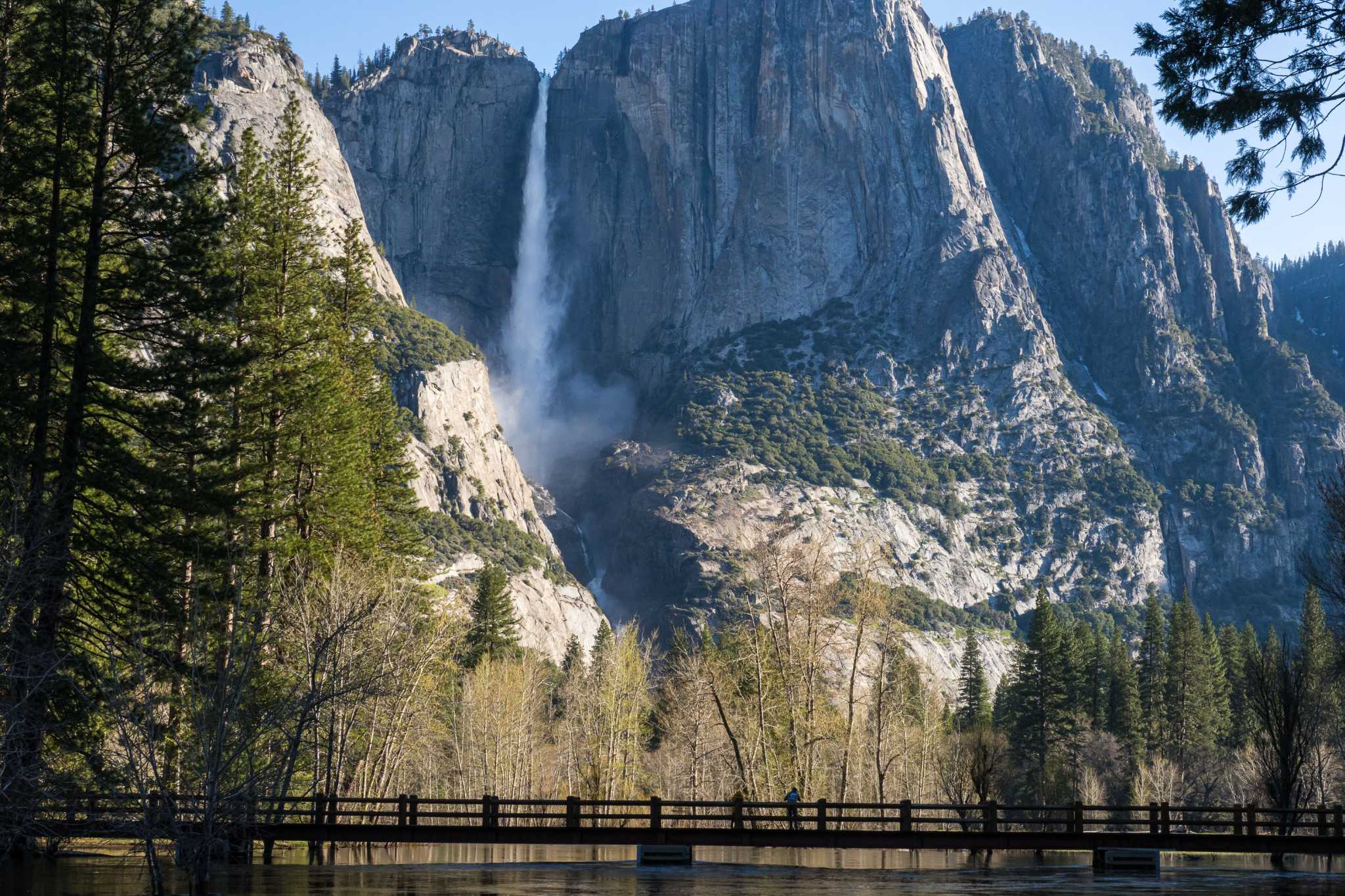 Yosemite Valley reopens as flood risk passes