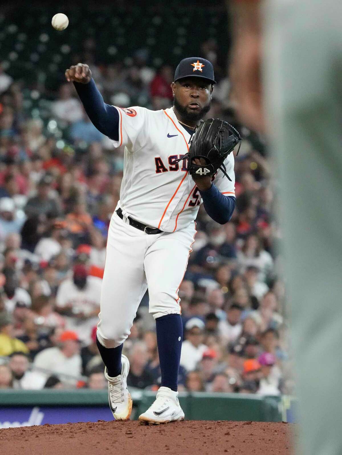 Houston Astros come up short against Philadelphia Phillies