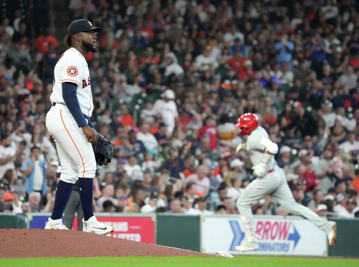Houston Astros come up short against Philadelphia Phillies
